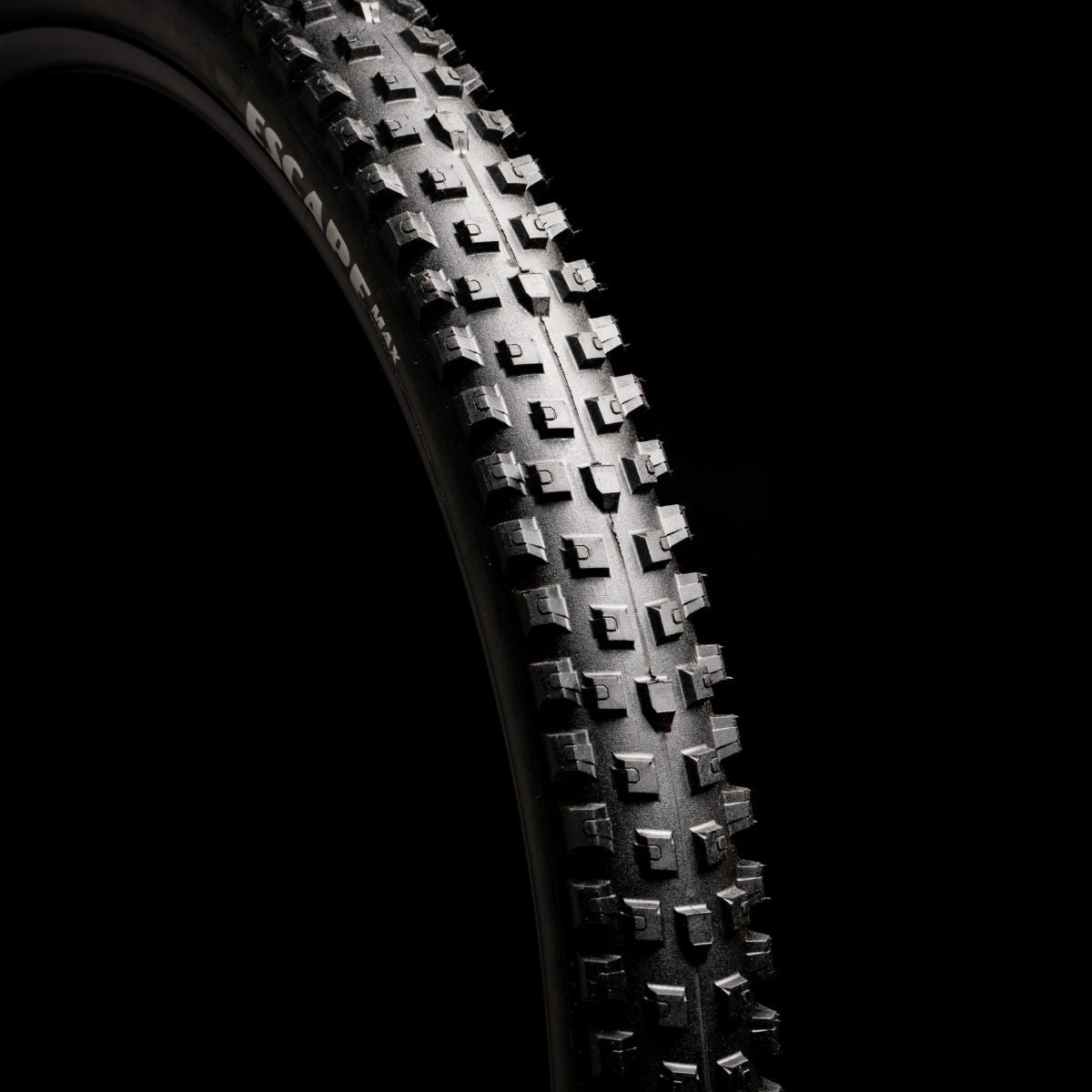 GOODYEAR - 29" ESCAPE MAX TYRE | Flow Tyres NZ – FLOW TYRES